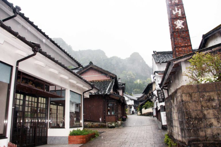 Imari travel guide | Japan KYUSHU Tourist | Travel Agency in Fukuoka ...
